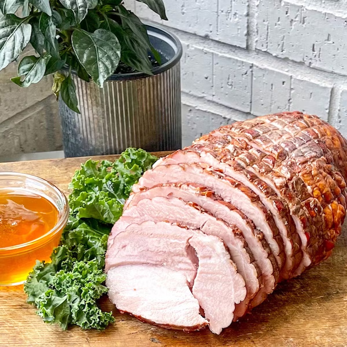 Hickory Smoked Boneless Ham - Goldbelly